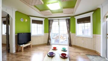 Quarto (Elber) | Individualmente decorados, individualmente mobiliados, Wi-Fi de cortesia