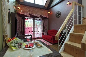 Quarto (Achimiseul) | Com decoração personalizada, com mobília individualizada, Wi-fi grátis 