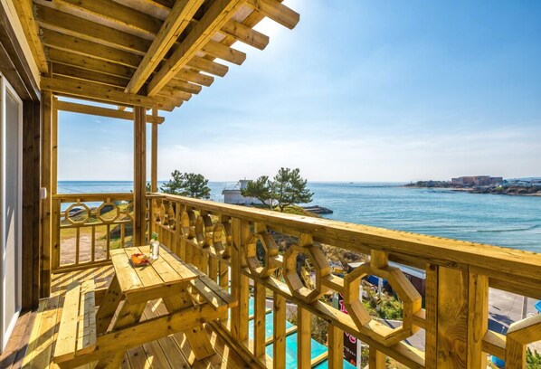 Quarto (201) | Wi-fi grátis, roupa de cama fornecida