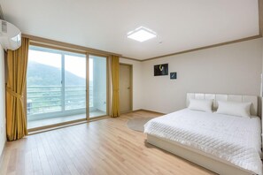 Quarto (Coast 201) | Wi-fi grátis, roupa de cama fornecida 