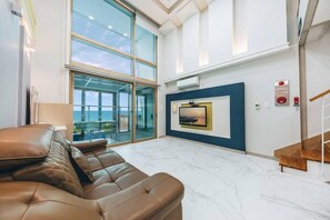 Quarto (207) | Wi-Fi de cortesia, roupa de cama