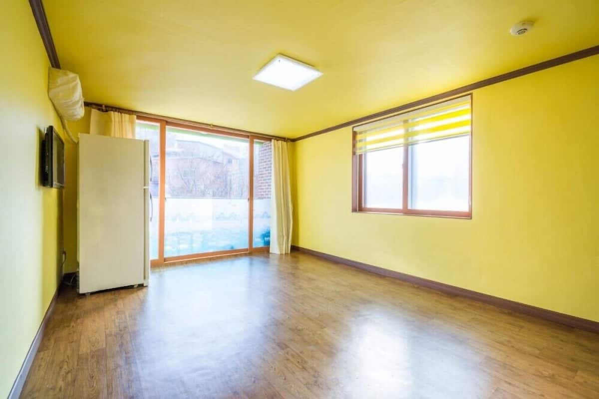 Quarto (301+302) | Wi-fi grátis, roupa de cama fornecida