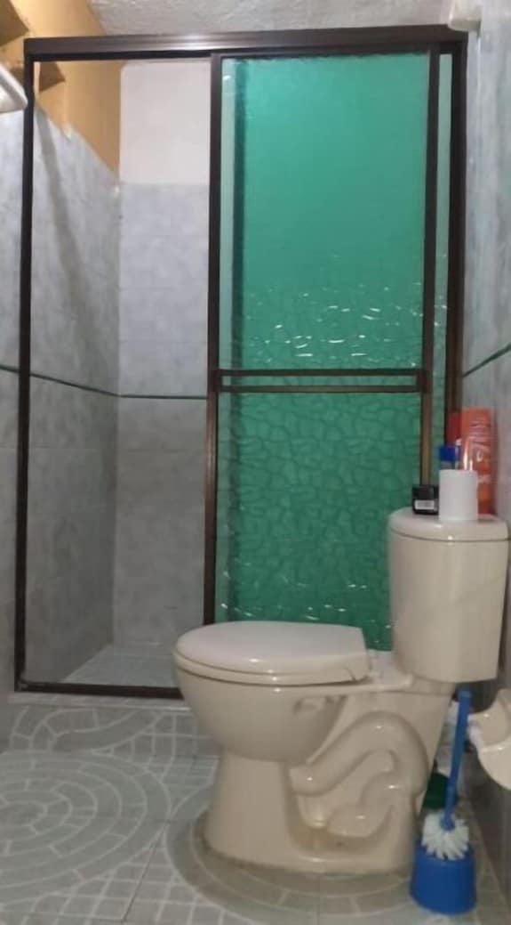 ¡Apartamento De 2 Dormitorios En Una Casa! Perfecto Para Viajeros Y Lugareños! - Ibagué