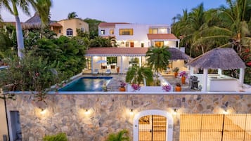 Vila, várias camas (2048 - Villa Rebeca) | Fachada