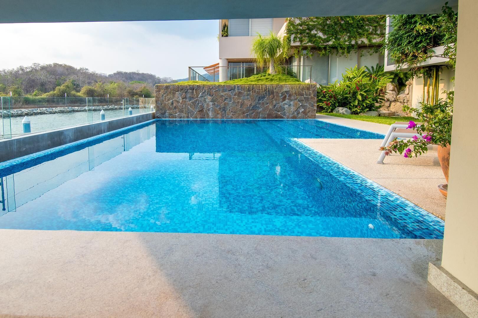 Villa, várias camas (2068 - Villa Turquesa) | Piscina | Piscina exterior, espreguiçadeiras 