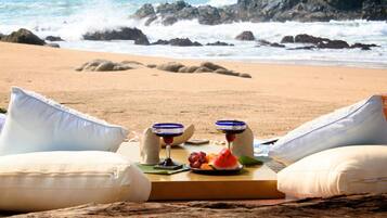 Villa, várias camas (2011 - Bugam Villa) | Praia