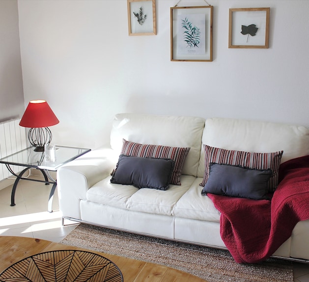 Gite L'olivier 3 *** Avec Piscine Dans Un Mas Provençal Au Cœur De La Provence - Camargue