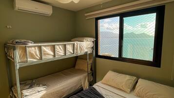 Apartamento | 2 quartos, Wi-fi grátis, roupa de cama fornecida