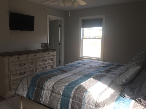 Cozy Beach House W/kayaks, Bikes & Gear. - Kitty Hawk, NC