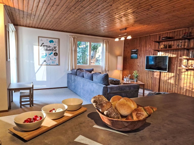 Bel Appartement Pour 5 Personnes Avec Wifi, Tv Et Terrasse - Canton des Grisons