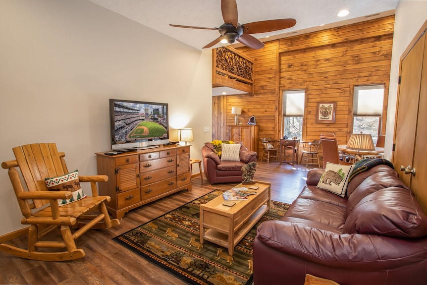 Encantadora Cabaña De Lujo De 4 Dormitorios En Banner Elk En 3 Acres, Bañera De Hidromasaje, Pozo De Fuego, Vistas Al Monte - Banner Elk, NC