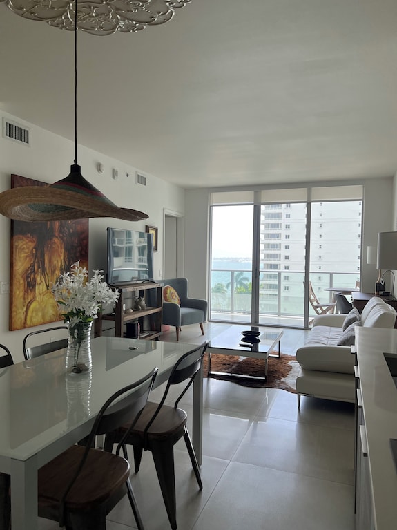 Brickell Bay Spectacular View - Coral Gables, FL