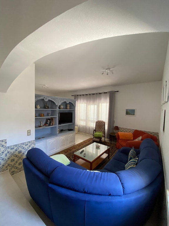 Casa Da Baleeira- Spacious Beach House -Good Wifi. - Sagres