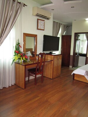 Camas de colchão viscoelástico, minibar 