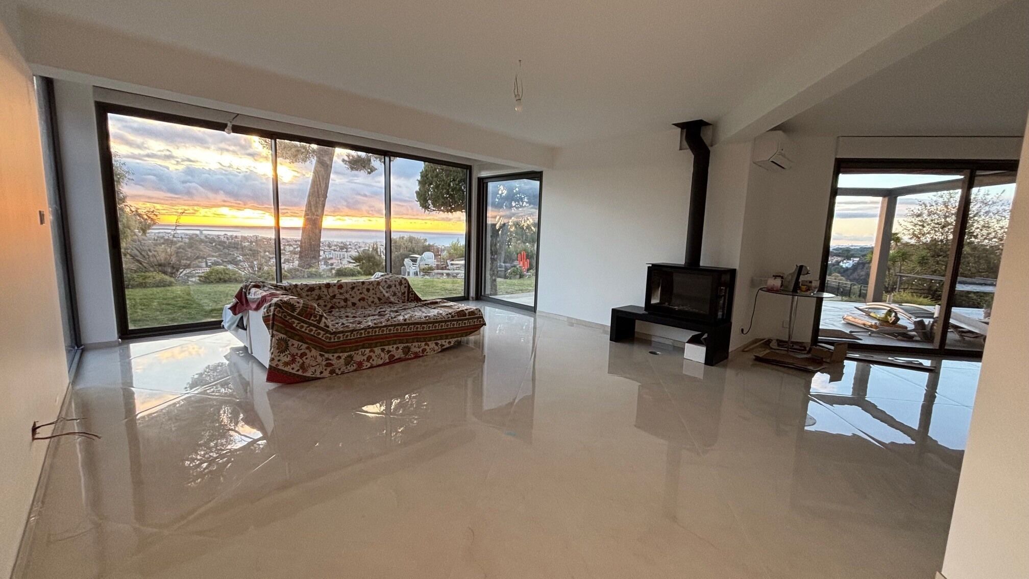 Villa Grimaldi With Swimming Pool, Sea And Mountain Views - Cagnes-sur-Mer