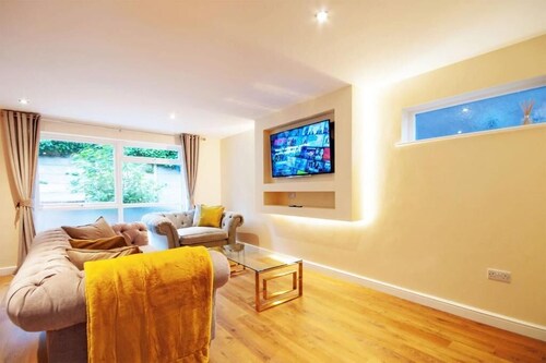 Luxe 3 Bed City-center House In Het Park Estate + Gratis Parkeren - Nottingham