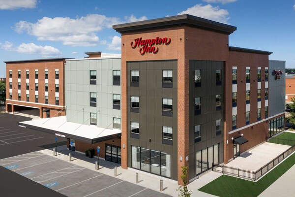 Hampton Inn Boston Logan Airport Chelsea - Salem, MA