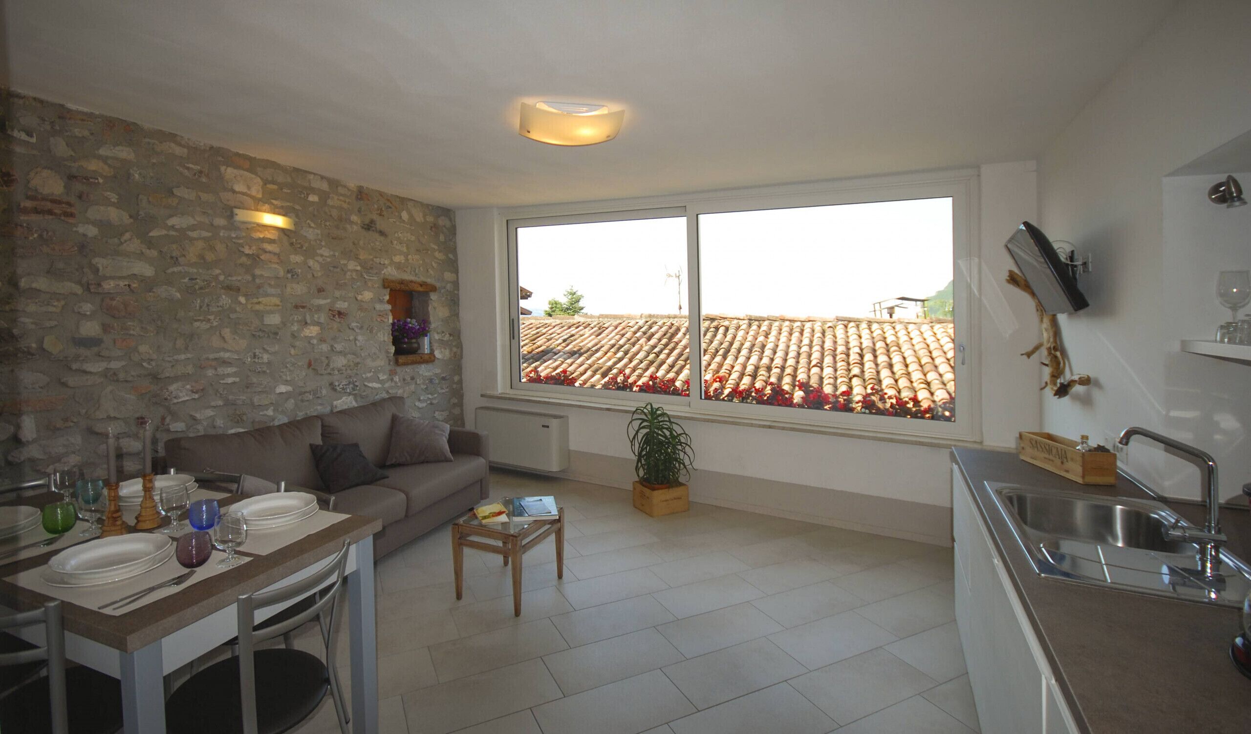 Menèk - Theater Home, In Centro Storico - Limone Sul Garda