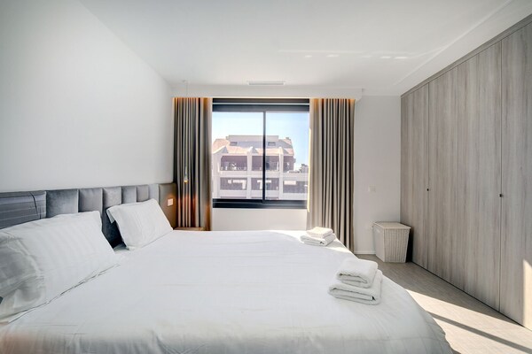 Bright And New Apartment Near Beaches Of Cabopino Marina - Costa del Sol