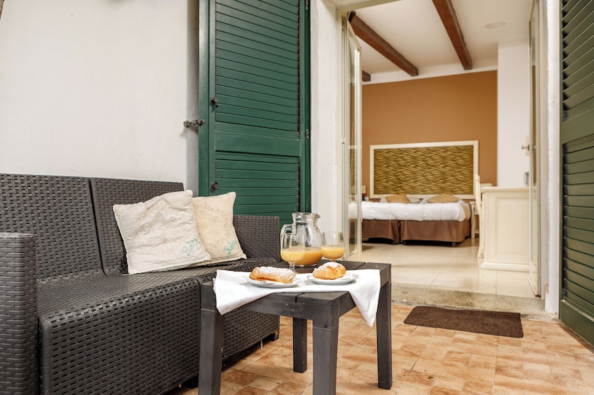 Habitación Cuádruple Myrtus Con Baño Privado - Palau