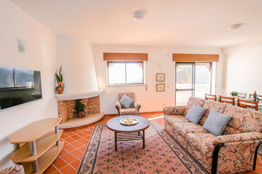 Profitez De Vues Sur Le Lagon Au Coucher Du Soleil Dans Un Condo Spacieux à Quelques Pas De La Plage Et Du Village - Foz do Arelho