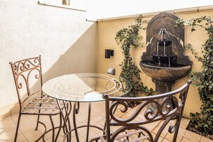Quarto Premium | Terraço/pátio interior