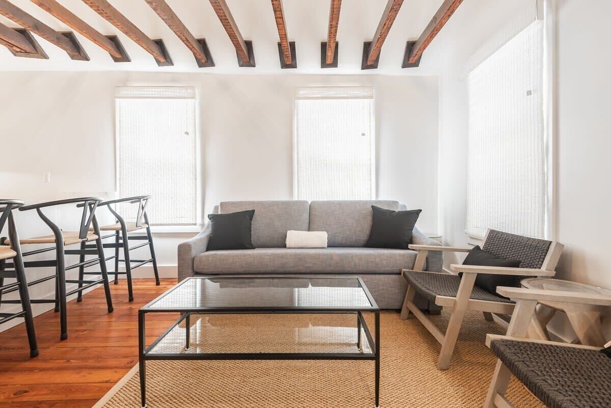 Boutique Home & Resort Pool The Kiawah - Charleston, SC