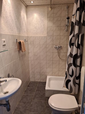 Quarto duplo | Banheiro | Toalhas de banho