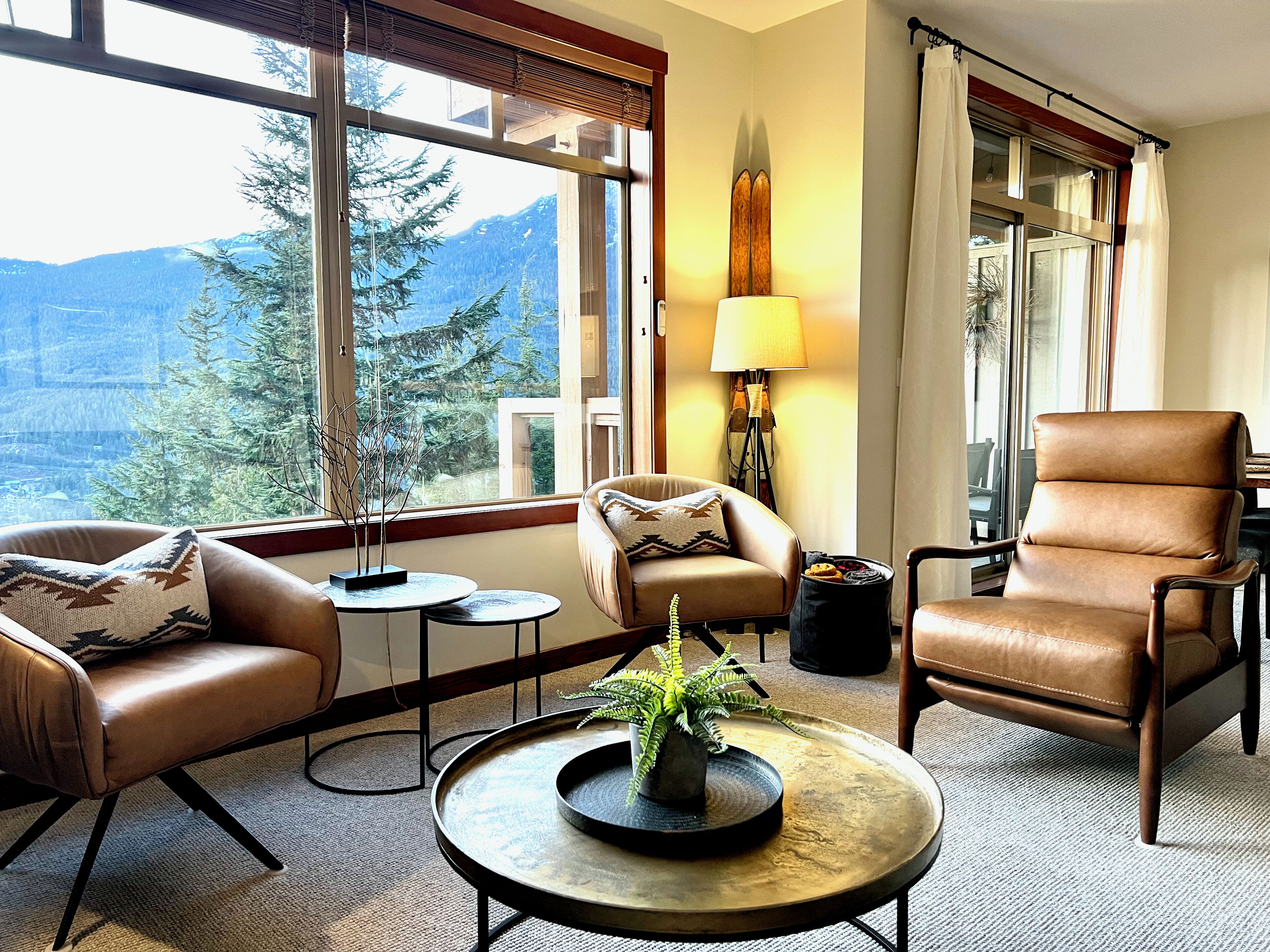 Fantastisk View Resort Hjem Med Udsigt Over Creekside - Ski \/ Bike In & Out - Whistler