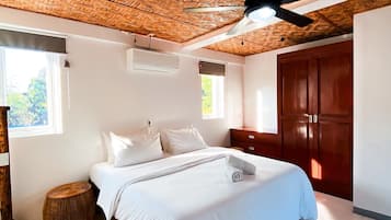 Suite-Estúdio Lua de Mel | Roupa de alta qualidade, edredões de penas, roupa de cama fornecida