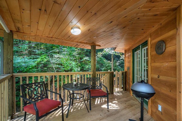 Love Is All Around *A Couples Retreat* - Gatlinburg, TN