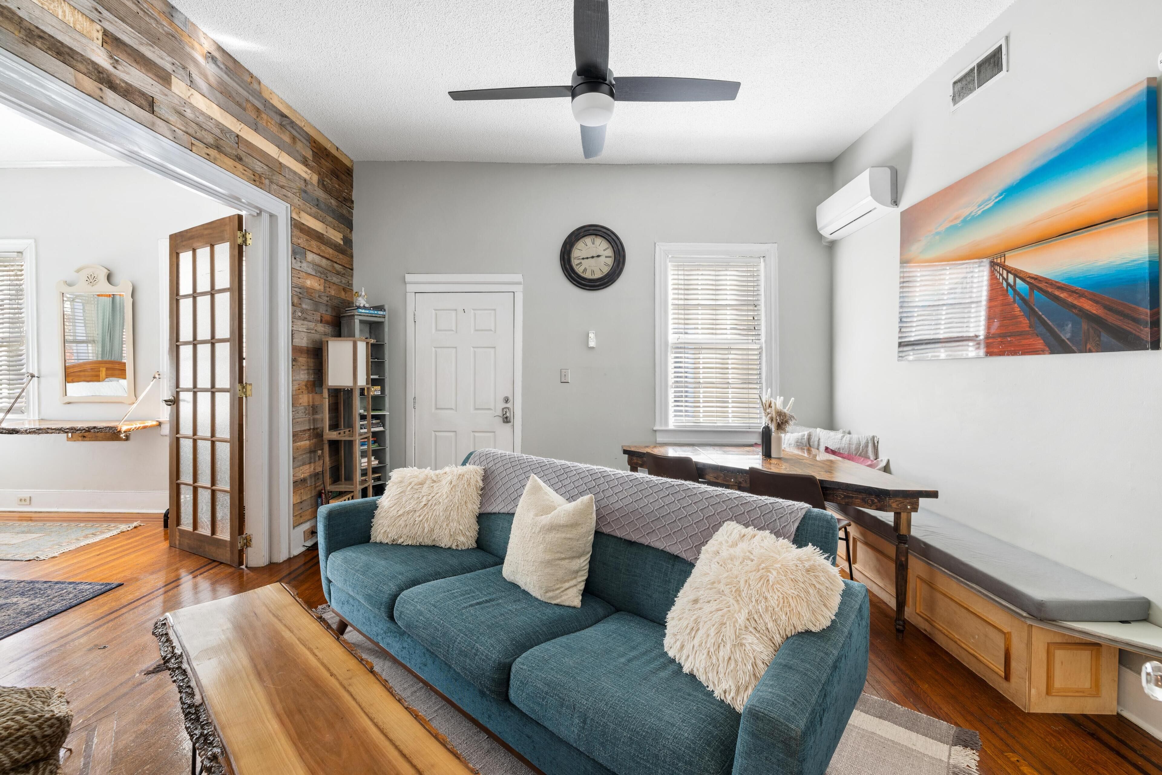 Beautiful & Charming Charleston Home - Charleston, SC