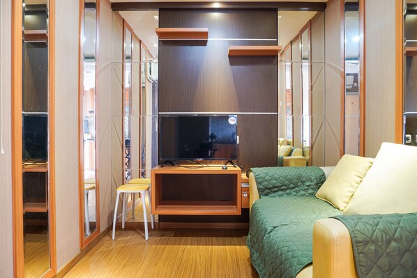 Quarto | Sala | Televisor