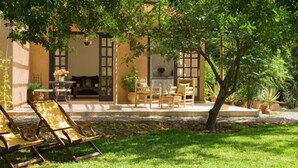Dinari Suite | Vista para o jardim