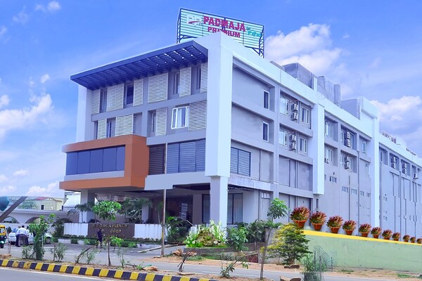 Pipul Padmaja Premium And Convention - Bhubaneswar