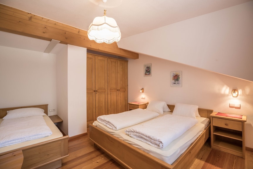 Cozy Apartment "Kornblume - Mesnerhof" With Mountain View, Wi-fi, Balcony & Garden - ライン