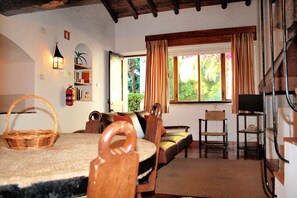 Casa de Campo Exclusiva, 2 quartos (4) | Sala de estar | Televisor LED, lareira 