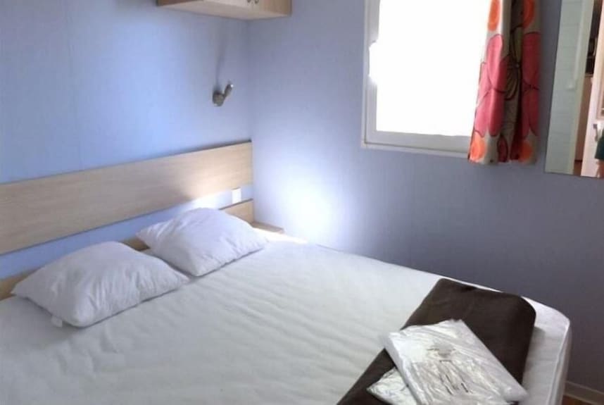 Mobil-home Bessan Avec Piscine - Languedoc-Roussillon