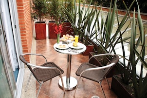 Quarto Duplo Executivo | Terraço/pátio interior