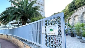 Fachada da propriedade