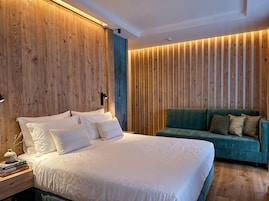 Cofre no quarto, secretária, Wi-fi grátis, roupa de cama fornecida 