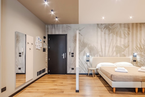 Monolocale Tipo B Superior | Cofres nos quartos, ferros/tábuas de passar roupa, Wi-Fi de cortesia