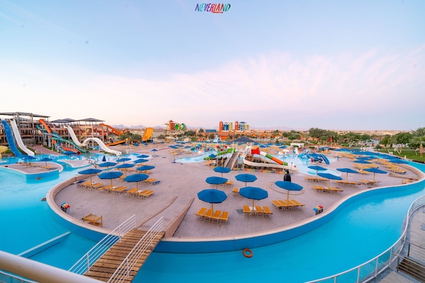 15 piscinas exteriores