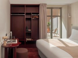 Quarto Twin Superior, terraço | Roupa de alta qualidade, camas de colchão pillowtop, cofre no quarto 