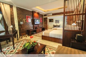 Quarto casal ou duplo luxo | Escrivaninha, Wi-Fi de cortesia, roupa de cama