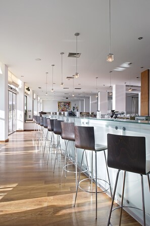 Bar (no alojamento)
