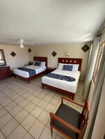 Quarto conforto | Cofres nos quartos, individualmente decorados