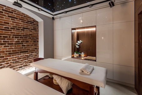 Sala(s) para tratamentos a casais, massagens . Hotel Maksymilian