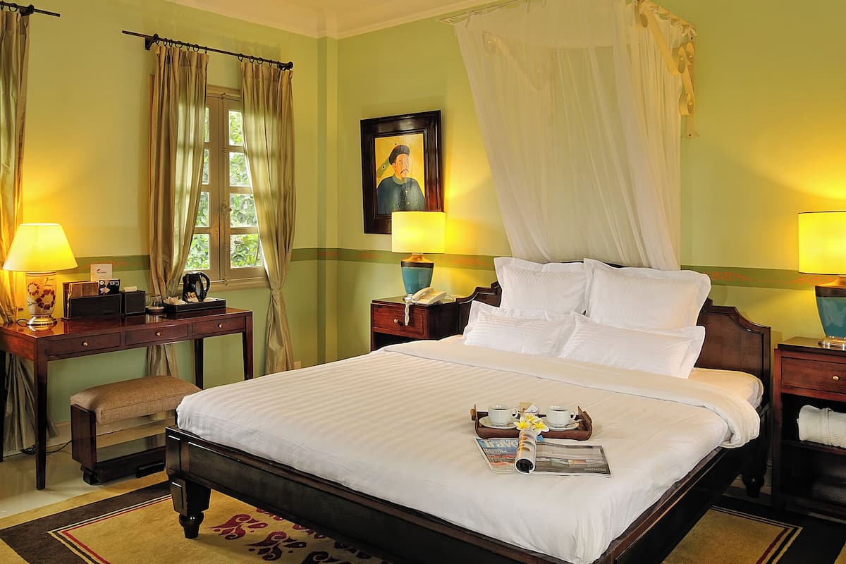 Superior Double | Frigobar, cofres nos quartos, escrivaninha, roupa de cama