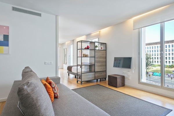 Edredões de penas, cofre com capacidade para portátil